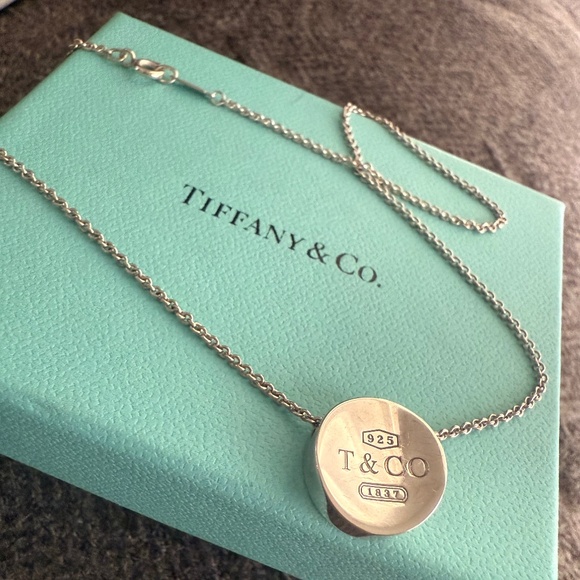 Tiffany & Co. | Jewelry | Authentic Tiffany Co Sterling Silver Chain ...